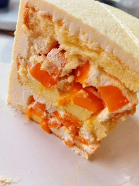 芒果冰激淋蛋糕怎么做_芒果冰激淋蛋糕热量高吗-第1张图片-山城妙识 芒果冰激淋蛋糕怎么做_芒果冰激淋蛋糕热量高吗-第1张图片-山城妙识