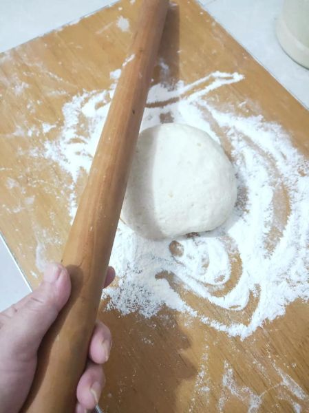 手擀面怎么和面不裂_手擀面不易断的秘诀-第3张图片-山城妙识