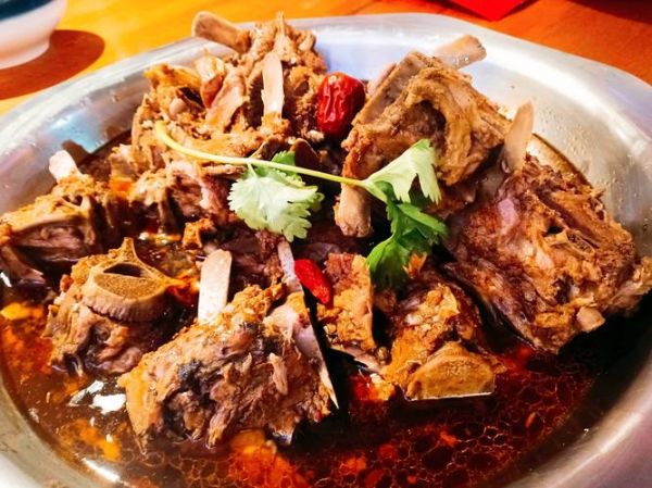 羊蝎子和羊排哪个好吃_口感差异大吗-第1张图片-山城妙识