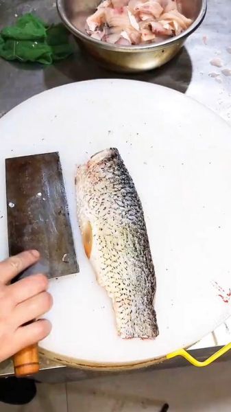 鱼切片怎么切_鱼片怎么切图解-第2张图片-山城妙识