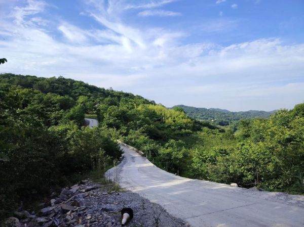 羊肠小道怎么走_羊肠小道适合自驾吗-第1张图片-山城妙识