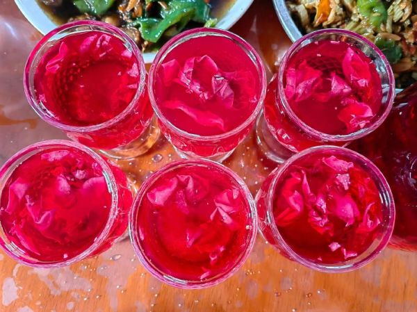 玫瑰醋的做法_玫瑰醋的功效与禁忌-第2张图片-山城妙识