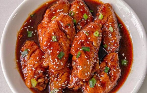 红烧鸡翅膀怎么做_红烧鸡翅膀好吃吗-第3张图片-山城妙识