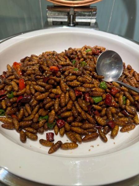 炸蚕蛹怎么做好吃_家常炸蚕蛹做法-第2张图片-山城妙识