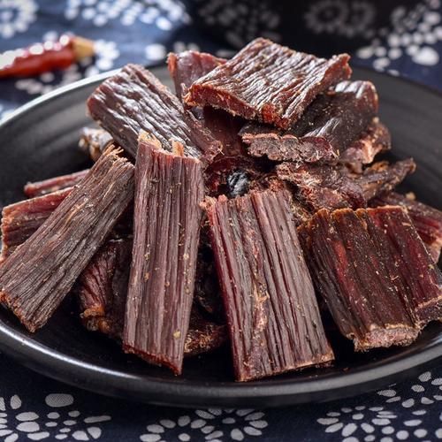 手撕牛肉干怎么做_自制牛肉干保存多久-第1张图片-山城妙识