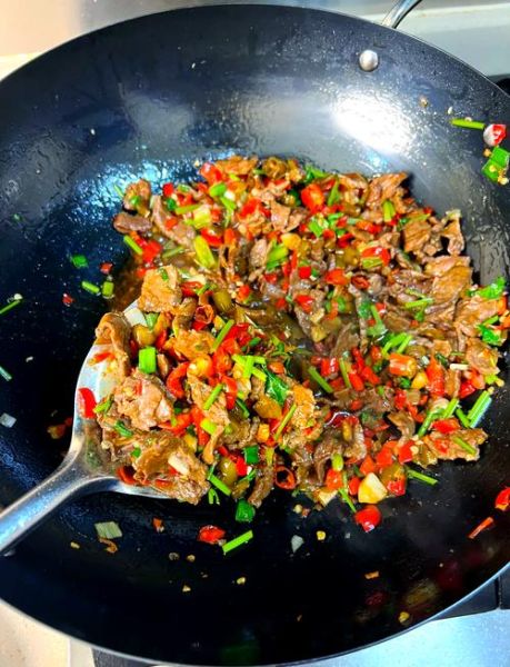 酸辣椒炒牛肉怎么做_酸辣椒炒牛肉的做法步骤-第3张图片-山城妙识 酸辣椒炒牛肉怎么做_酸辣椒炒牛肉的做法步骤-第3张图片-山城妙识