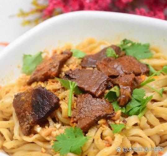孜然羊肉拌面怎么做_孜然羊肉拌面热量高吗-第1张图片-山城妙识