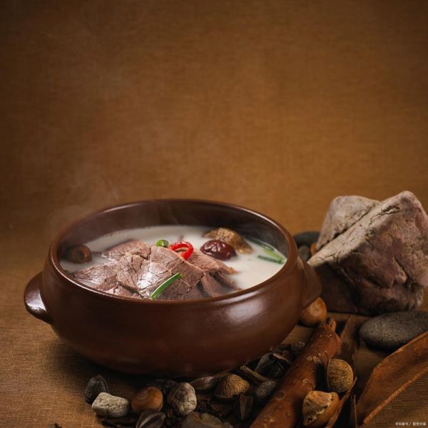 熬牛骨汤的做法和配料_需要焯水吗-第3张图片-山城妙识