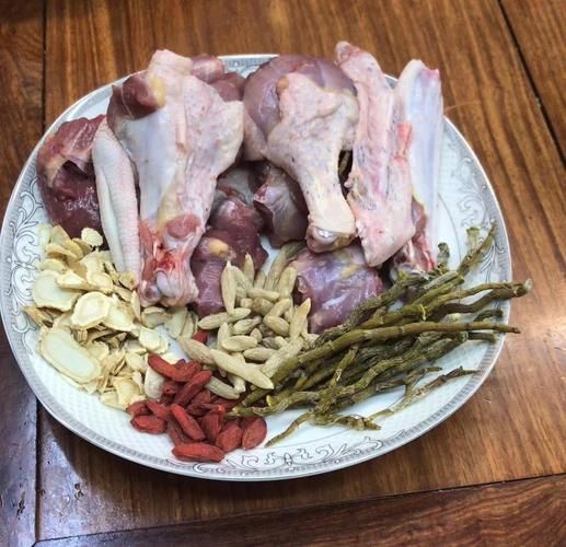 石斛老鸭汤的做法大全_石斛老鸭汤怎么炖最好喝-第1张图片-山城妙识