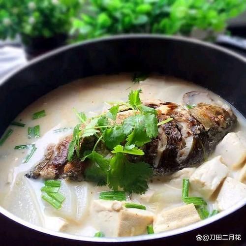 豆腐炖鱼炖多长时间_豆腐炖鱼最佳时间-第1张图片-山城妙识