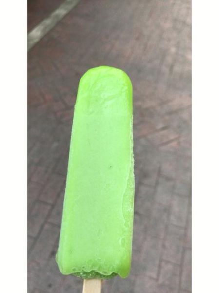 绿舌头雪糕为什么禁止_绿舌头雪糕停产原因-第3张图片-山城妙识