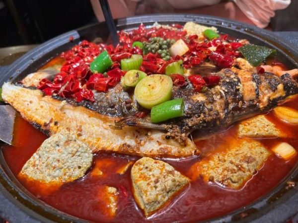 烤鱼配菜有哪些_烤鱼配菜怎么搭配才好吃-第2张图片-山城妙识