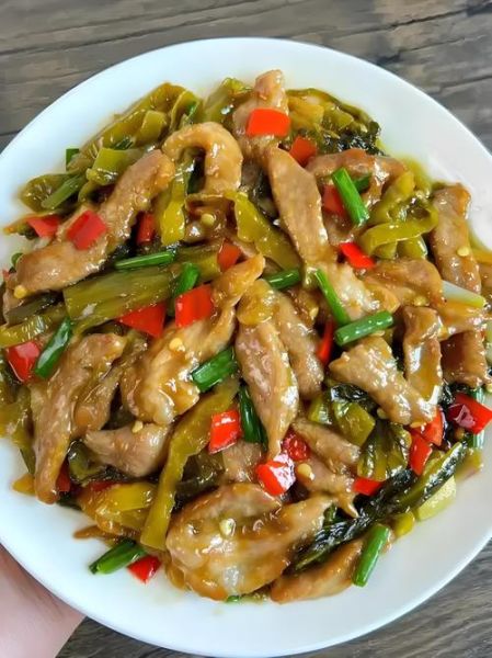 云南菜口味特点_云南菜为什么酸辣-第1张图片-山城妙识