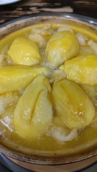 榴莲炖排骨怎么做_榴莲炖排骨的做法步骤-第2张图片-山城妙识