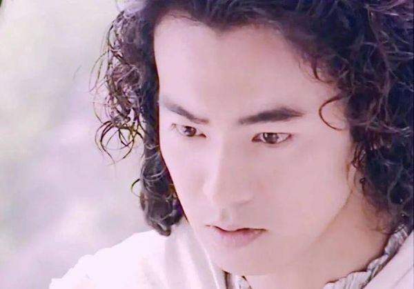 泡面头男星是谁_为什么叫泡面头-第2张图片-山城妙识