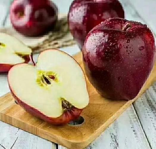 红蛇果和蛇果的区别_红蛇果图片怎么看真假-第2张图片-山城妙识