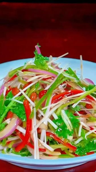 凉拌老虎菜怎么做_老虎菜正宗做法-第2张图片-山城妙识