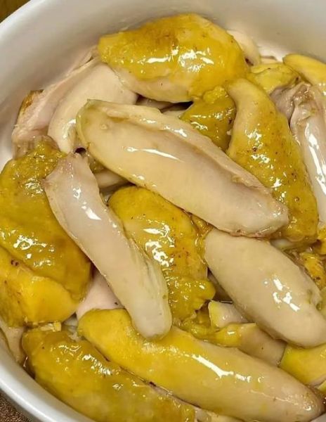 白切鸡怎么做_白切鸡简单做法-第1张图片-山城妙识