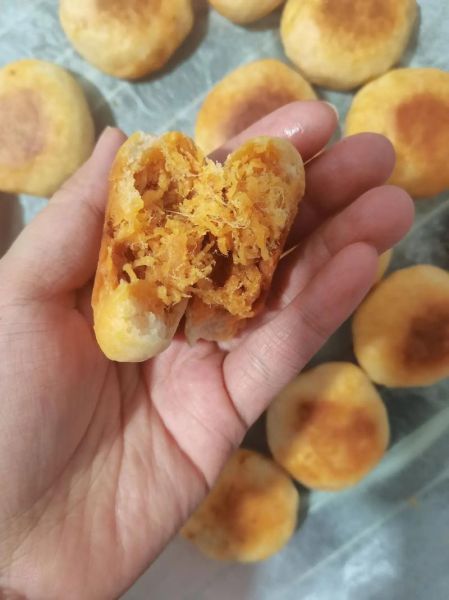 肉松饼的肉松是棉花做的吗_真相揭秘-第1张图片-山城妙识 肉松饼的肉松是棉花做的吗_真相揭秘-第1张图片-山城妙识