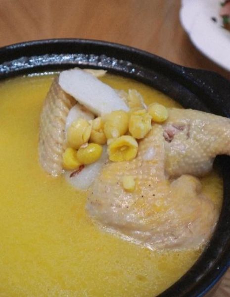 白果炖鸡怎么做_正宗白果炖鸡做法-第1张图片-山城妙识