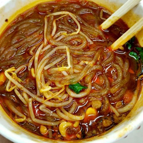 泰式酸辣粉汤底怎么做_正宗酸辣比例是多少-第3张图片-山城妙识