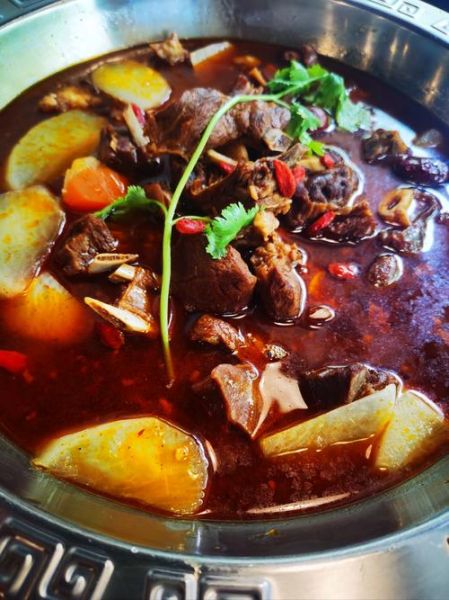 红焖羊肉汤怎么做_红焖羊肉汤的家常做法-第2张图片-山城妙识