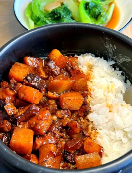 土豆红烧肉怎么做最正宗_家常做法详解-第2张图片-山城妙识 土豆红烧肉怎么做最正宗_家常做法详解-第2张图片-山城妙识