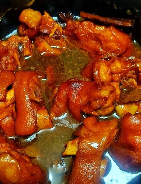 红烧猪蹄怎么烧_红烧猪蹄的做法步骤-第1张图片-山城妙识