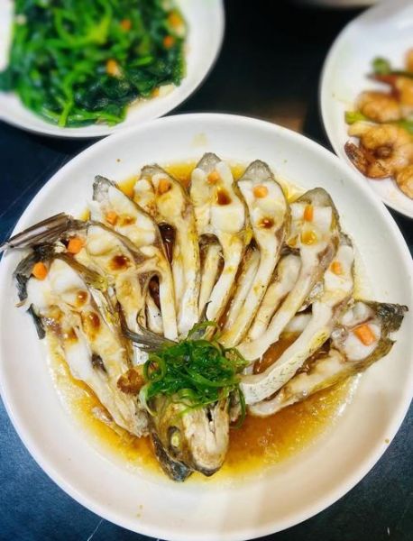 武昌鱼怎么做好吃_清蒸武昌鱼步骤-第2张图片-山城妙识