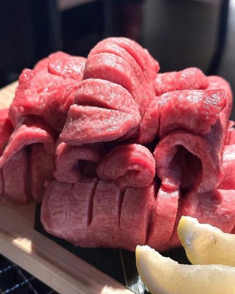 牛舌怎么做好吃_牛舌焯水还是直接烤-第3张图片-山城妙识