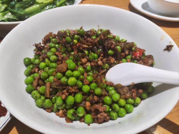 炒豌豆怎么做_炒豌豆的家常做法大全-第2张图片-山城妙识