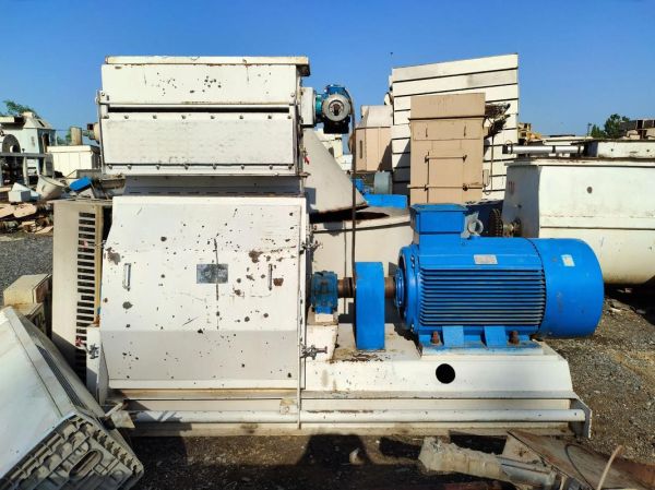 玉米粉碎机多少钱一台_玉米粉碎机图片及价格-第1张图片-山城妙识