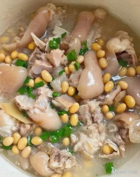 黄豆炖蹄膀怎么做_黄豆炖蹄膀需要焯水吗-第3张图片-山城妙识