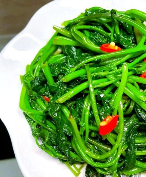 红薯叶怎么炒好吃_红薯叶炒前要不要焯水-第2张图片-山城妙识