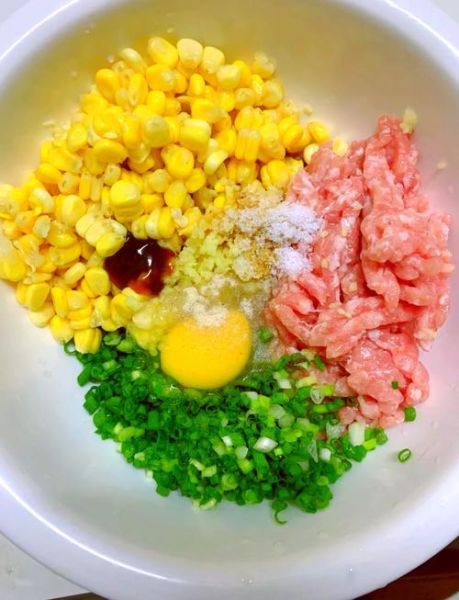 猪肉馅饺子怎么做_猪肉饺子馅怎么调才好吃-第2张图片-山城妙识