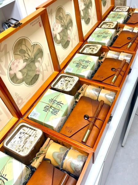 杭州特色礼品有哪些_杭州伴手礼送什么好-第1张图片-山城妙识