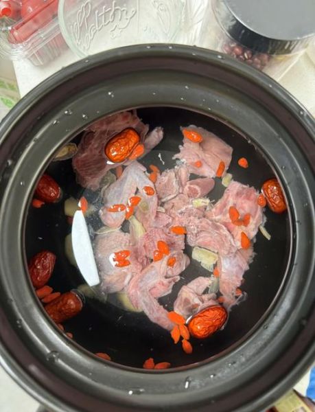 炖鸽子肉怎么炖才烂_鸽子肉炖不烂怎么办-第3张图片-山城妙识