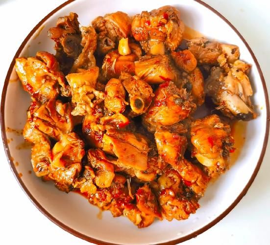 红烧鸡大腿怎么做_红烧鸡大腿怎么做好吃又嫩-第3张图片-山城妙识