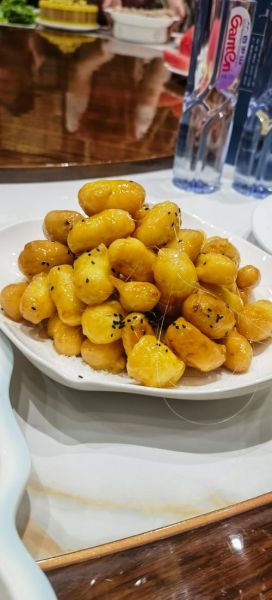 拔丝奶豆腐家常做法_拔丝奶豆腐怎么做不翻车-第1张图片-山城妙识