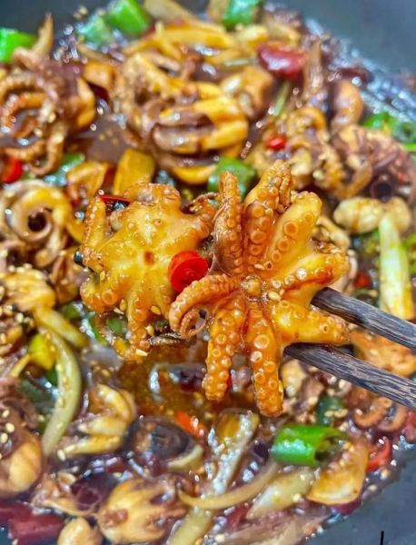 干煸香辣八爪鱼怎么做_八爪鱼去腥技巧-第2张图片-山城妙识