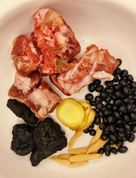 炖排骨汤的做法需要放什么_排骨汤放什么料最香-第3张图片-山城妙识