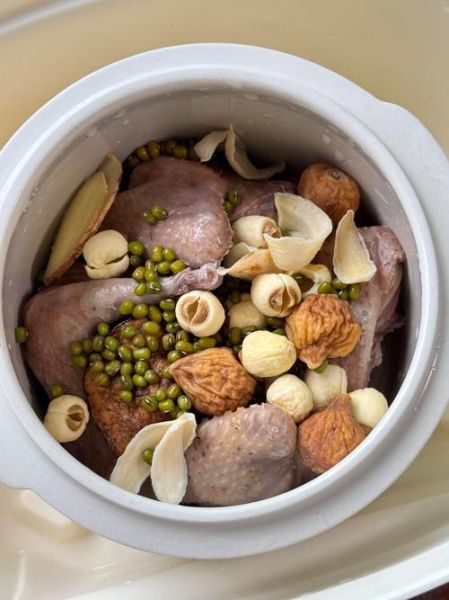 夏天喝什么汤清热解毒去火_哪些汤最适合夏季-第2张图片-山城妙识