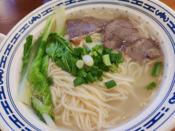 牛肉汤面条怎么做好吃_牛肉汤面用什么部位最嫩-第1张图片-山城妙识