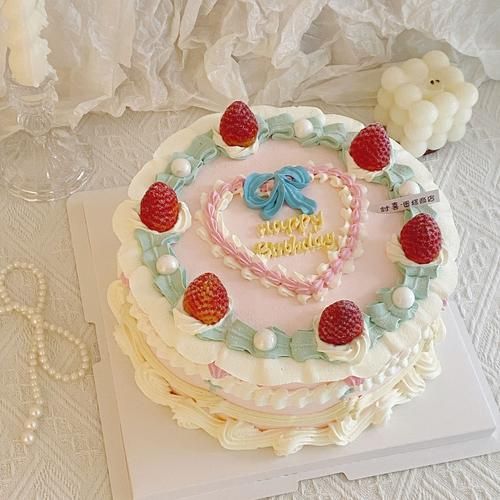 女生生日蛋糕推荐_适合女生的生日蛋糕款式-第2张图片-山城妙识