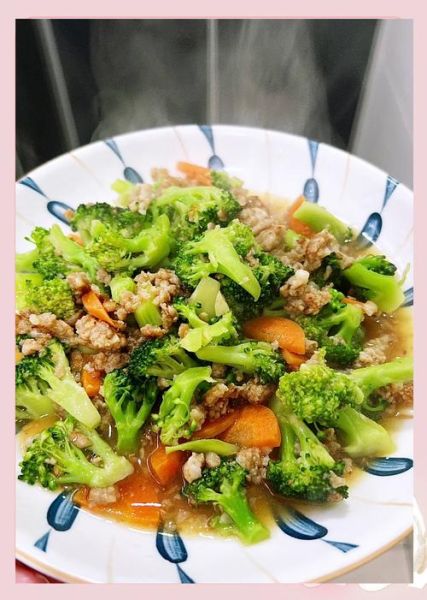 肉炒西兰花怎么炒好吃_西兰花焯水几分钟-第3张图片-山城妙识