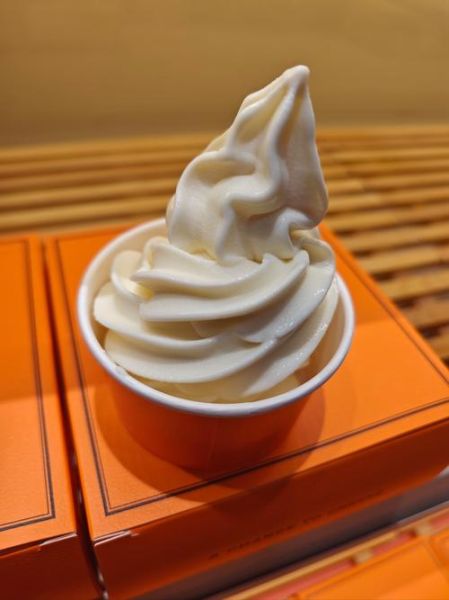 牛奶冰淇淋怎么做_牛奶冰淇淋热量高吗-第1张图片-山城妙识