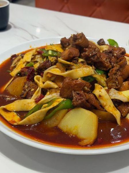 大盘鸡的做法和步骤_正宗新疆大盘鸡怎么做-第1张图片-山城妙识