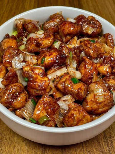 炒鸡腿肉的家常做法_鸡腿肉怎么炒才嫩滑-第2张图片-山城妙识