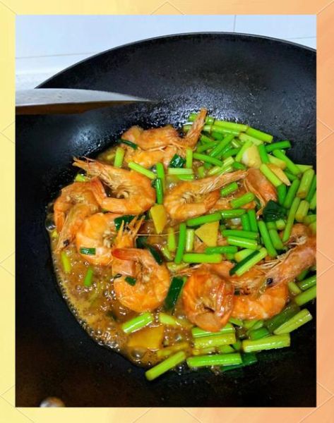 家常爆炒虾怎么做_爆炒虾用不用焯水-第3张图片-山城妙识 家常爆炒虾怎么做_爆炒虾用不用焯水-第3张图片-山城妙识