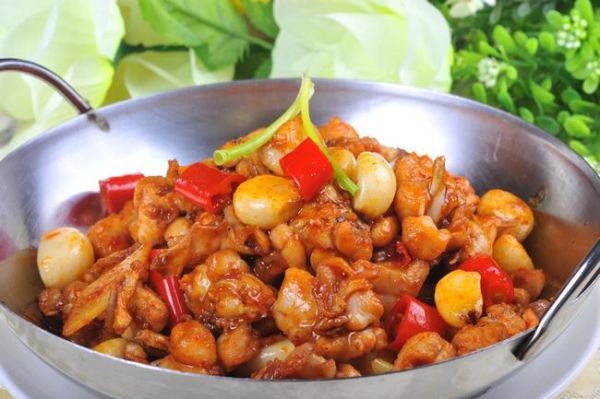 干锅田鸡怎么做好吃_田鸡腌制多久才入味-第1张图片-山城妙识